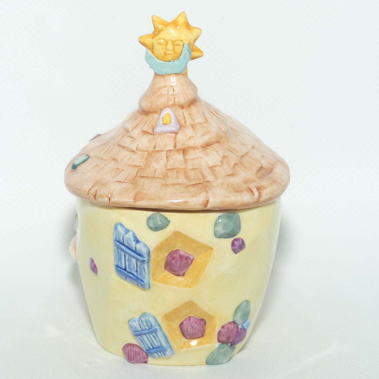 DF18 Royal Doulton Disney | Fairies series | Firefly Cottage trinket b – Roundabout Antiques