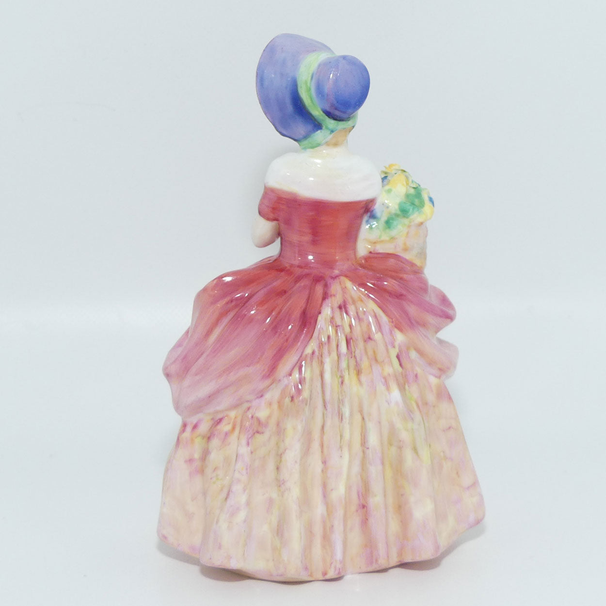 HN1809 Royal Doulton figurine Cissie | Leslie Harradine – Roundabout ...