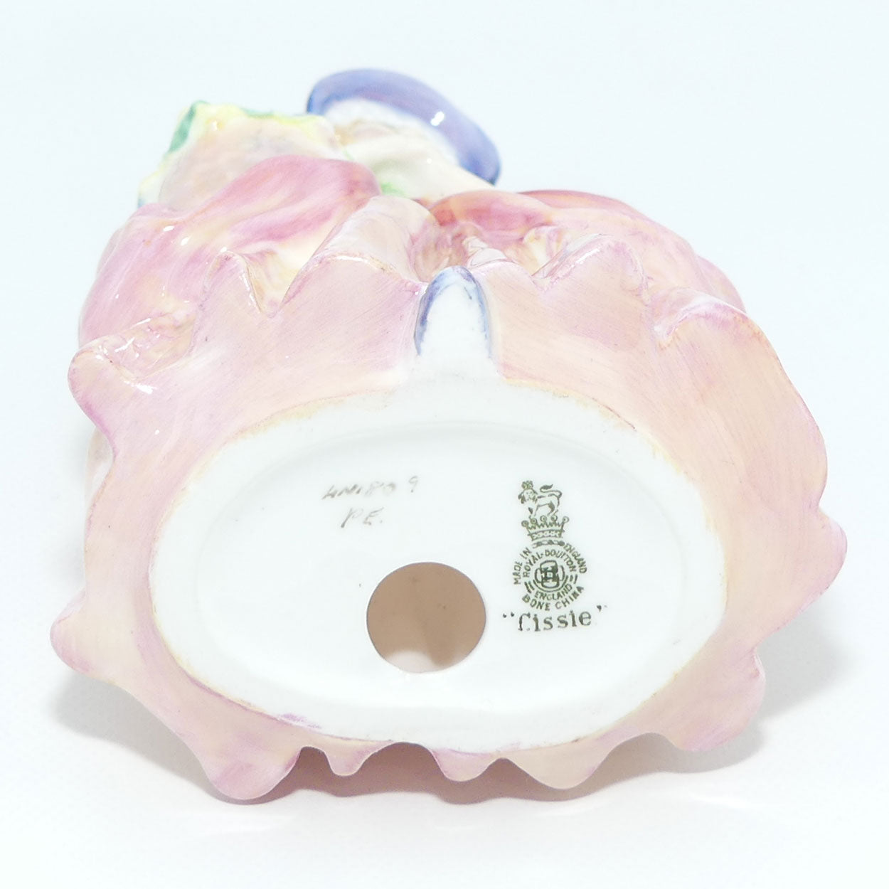 HN1809 Royal Doulton figurine Cissie | Leslie Harradine – Roundabout ...