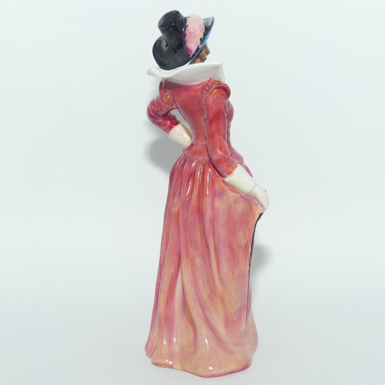 HN2074 Royal Doulton figurine Marianne | Pretty Ladies Figurines ...