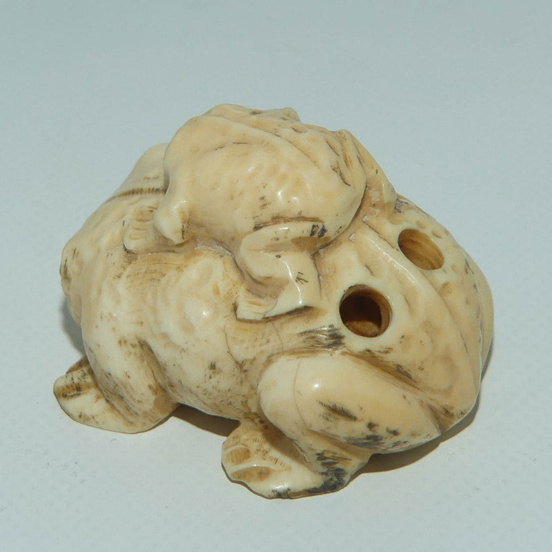 Japanese Carved Bone Netsuke | Large and Small Toads – Roundabout Antiques