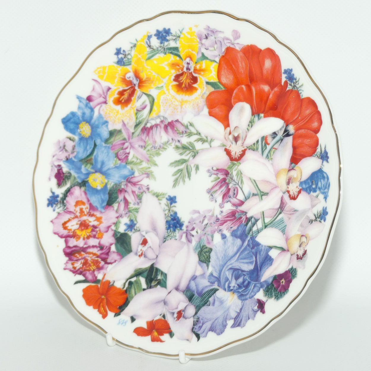 Royal Albert England | A Bouquet for the Queen Mother plate #2 | Chels ...