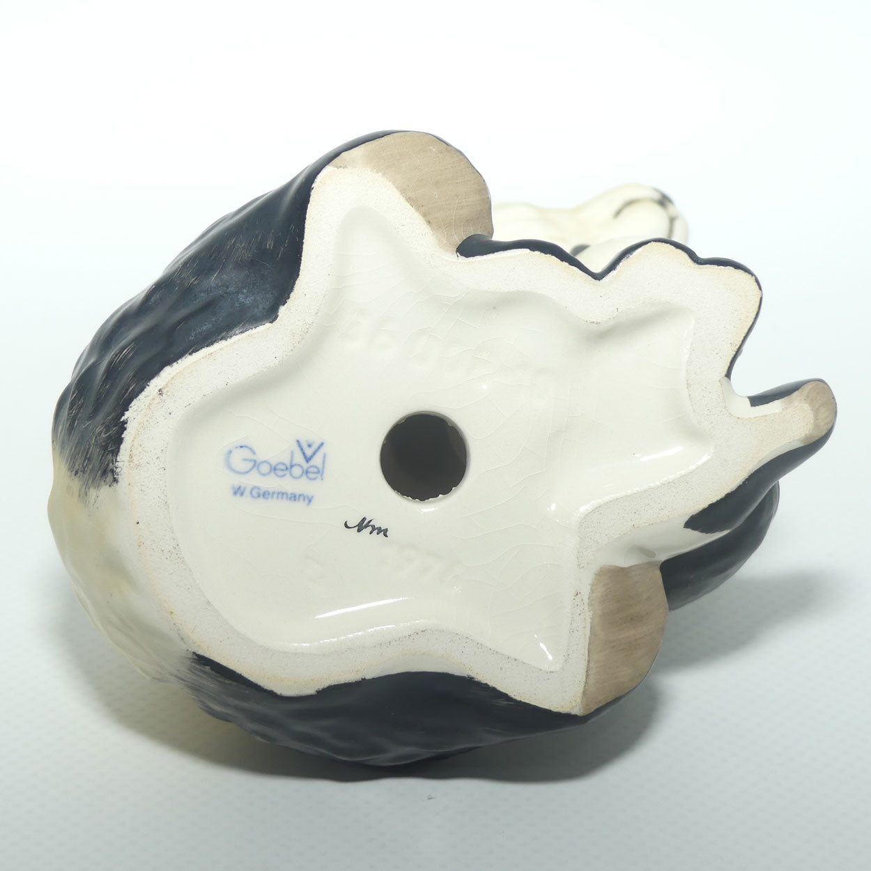 Goebel Germany Black and White Panda Mother and Cub | 3600810 ...