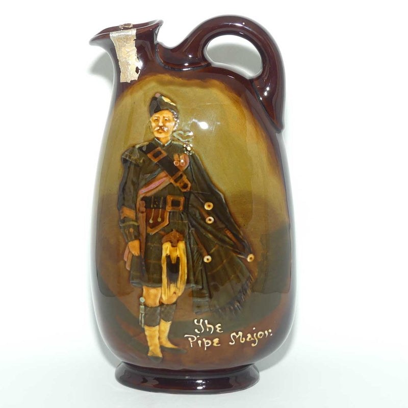 Royal Doulton Kingsware Pipe Major flask | DEWARS Whisky – Roundabout ...