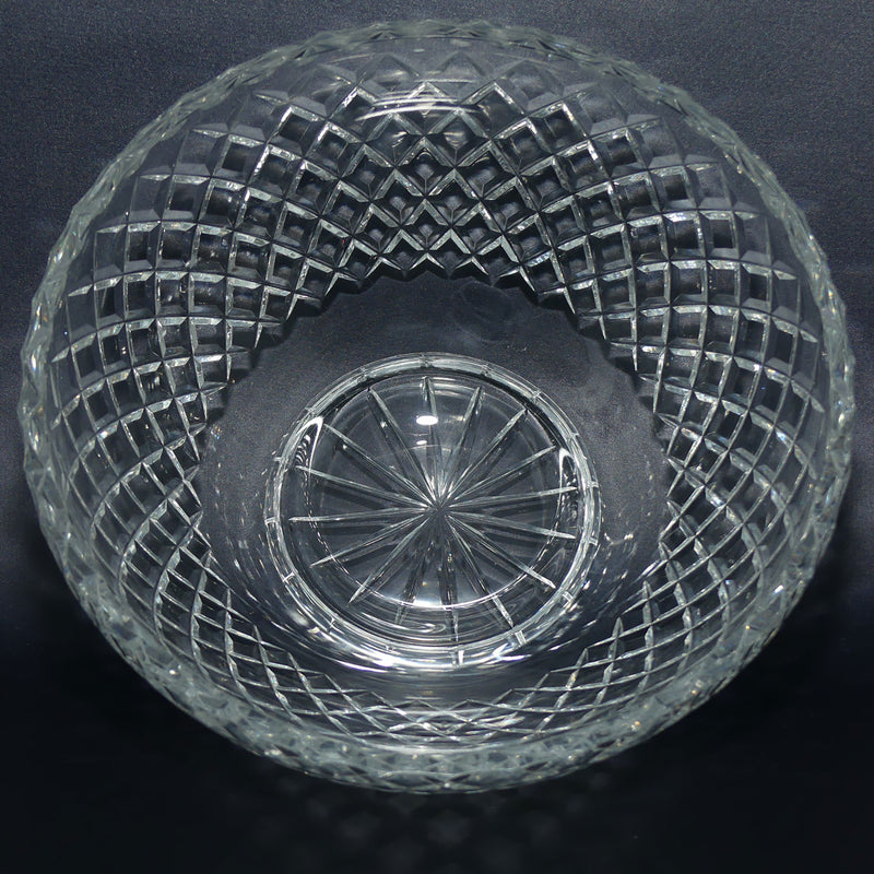 Fine quality Diamond Cut round Crystal bowl – Roundabout Antiques