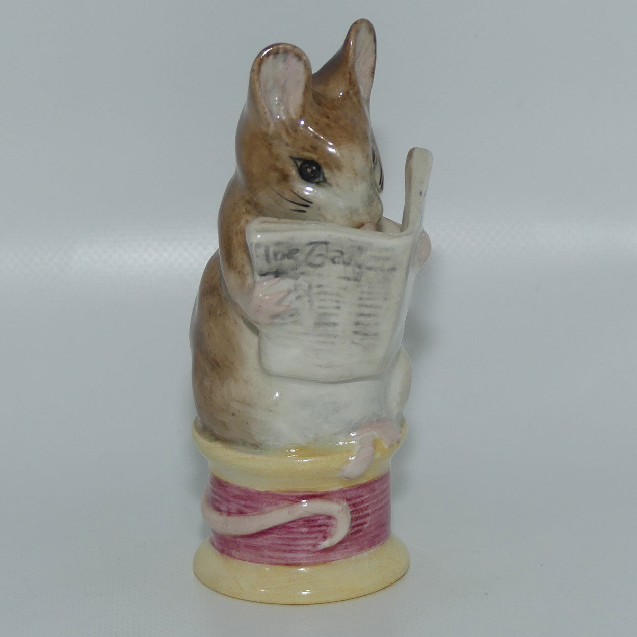 Beswick Beatrix Potter Tailor of Gloucester | BP2a Gold Oval ...