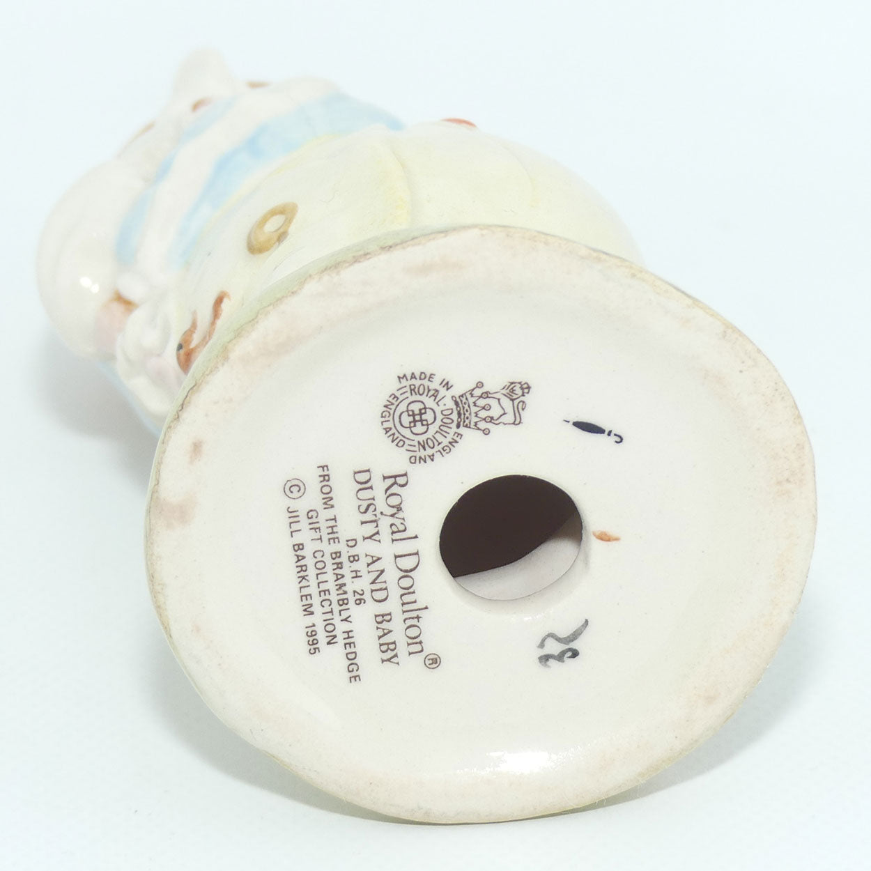 DBH26 Royal Doulton Brambly Hedge figure | Dusty and Baby | #1 ...