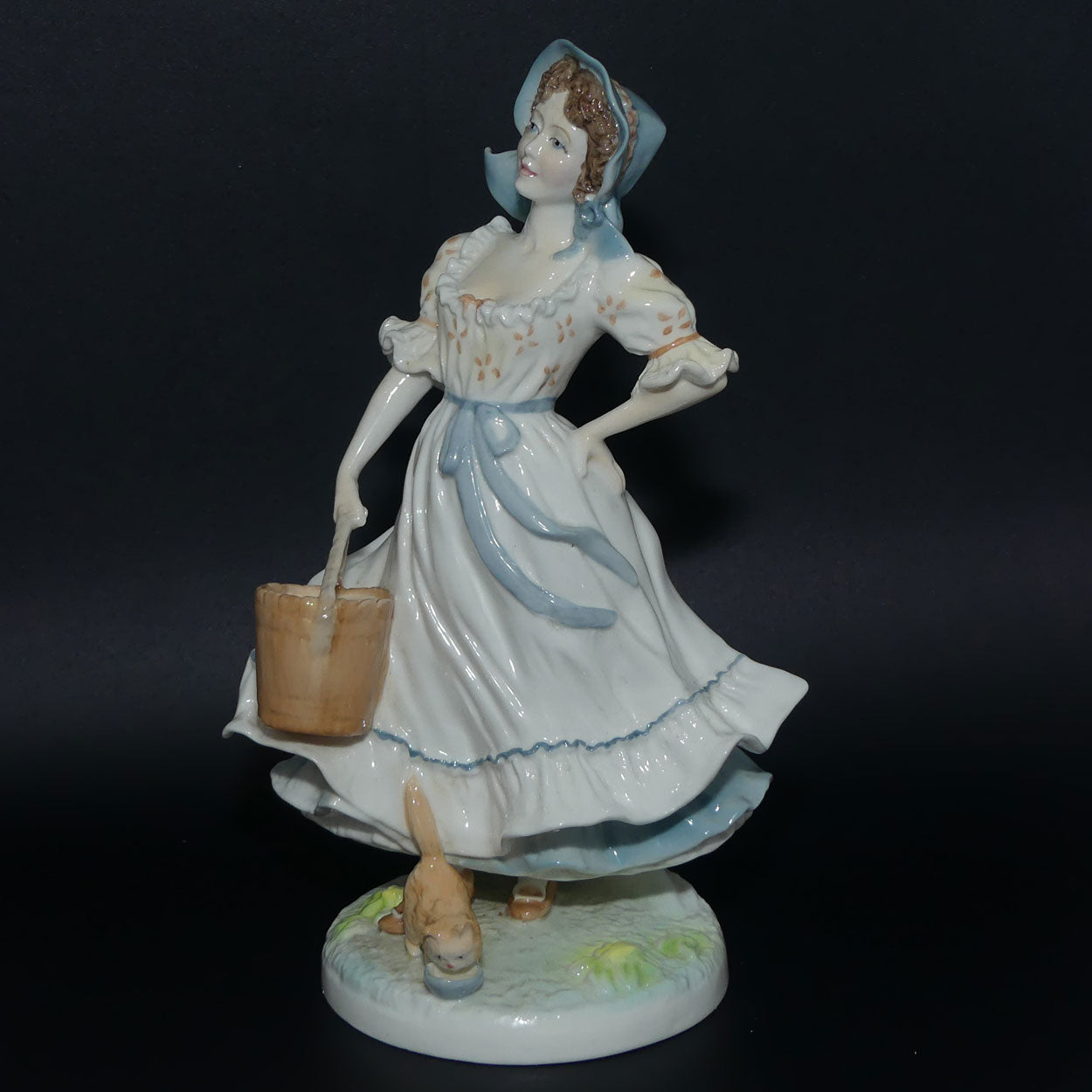 RW4458 Royal Worcester Old Country Ways figure | The Milkmaid | Ltd Ed ...