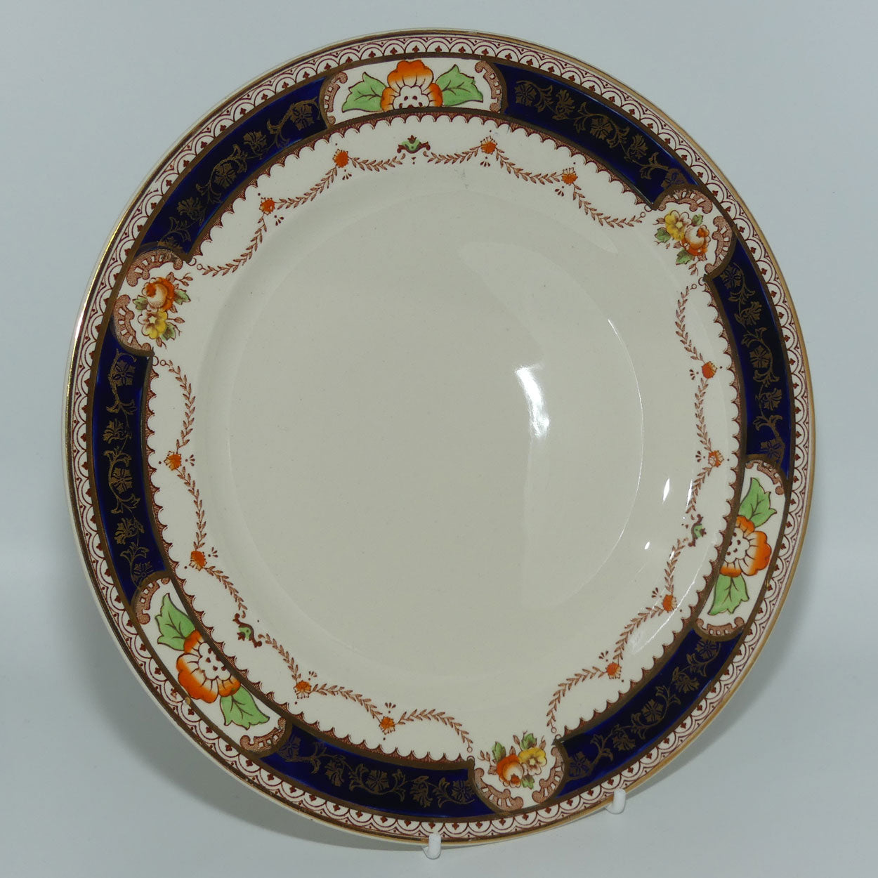 Alfred Meakin Caledonia plate | 25cm – Roundabout Antiques